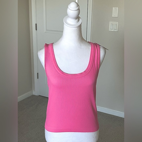 Elodie | Tops | Nwt Elodie Pink Cropped Tank Size Lxl | Poshmark